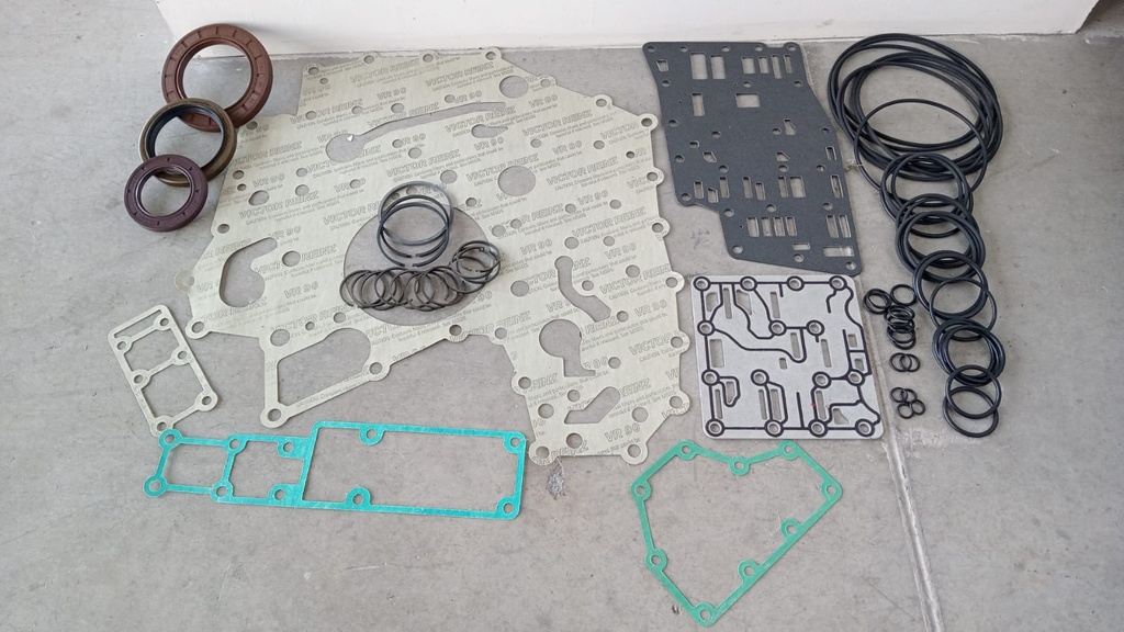 KIT DE EMPAQUES TRANSMISION PARA JOHN DEERE 310SE 310SG (poweshift ...